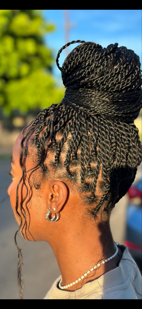 29 Small Knotless Braids That Stay Neat For Weeks Without Trying – The ...