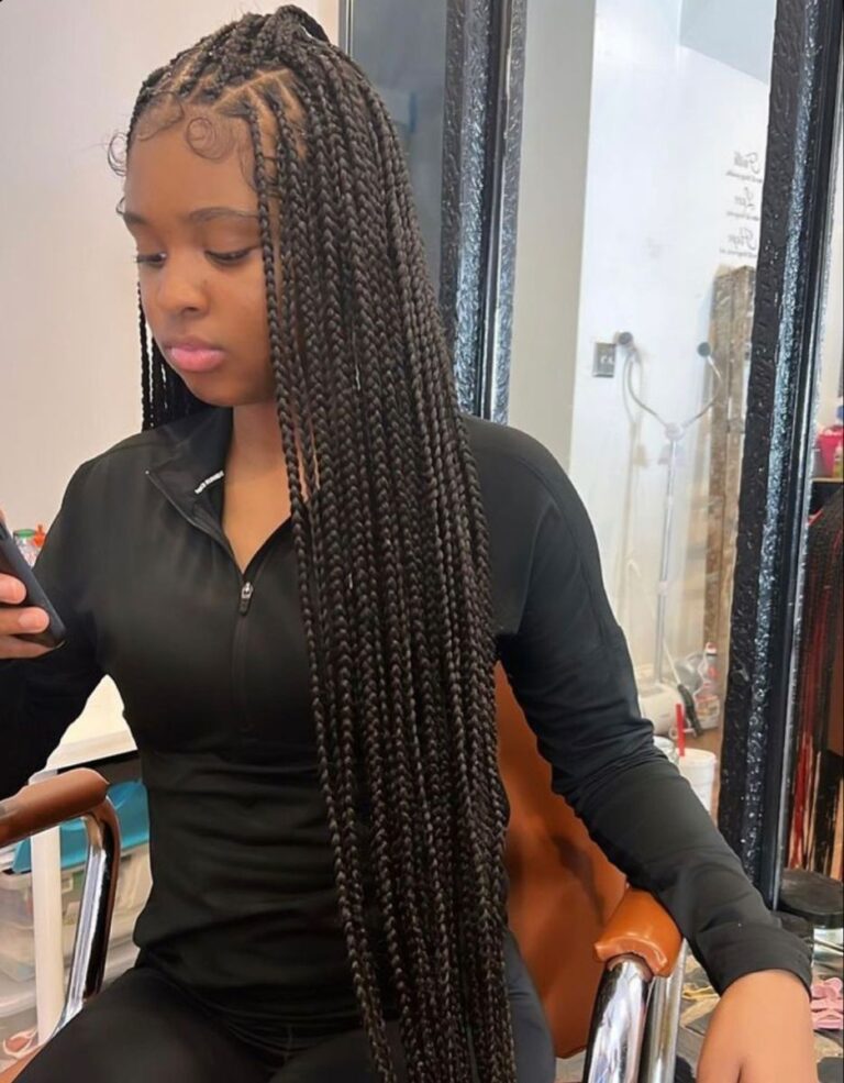 29 Small Knotless Braids That Stay Neat For Weeks Without Trying – The ...